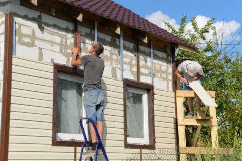How to Install Vinyl Siding - Step-by-Step Guide